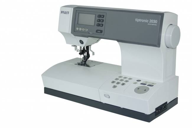 PFAFF Tiptronic 2030 | gebruikte PFAFF naaimachine | Luyten naaimachine